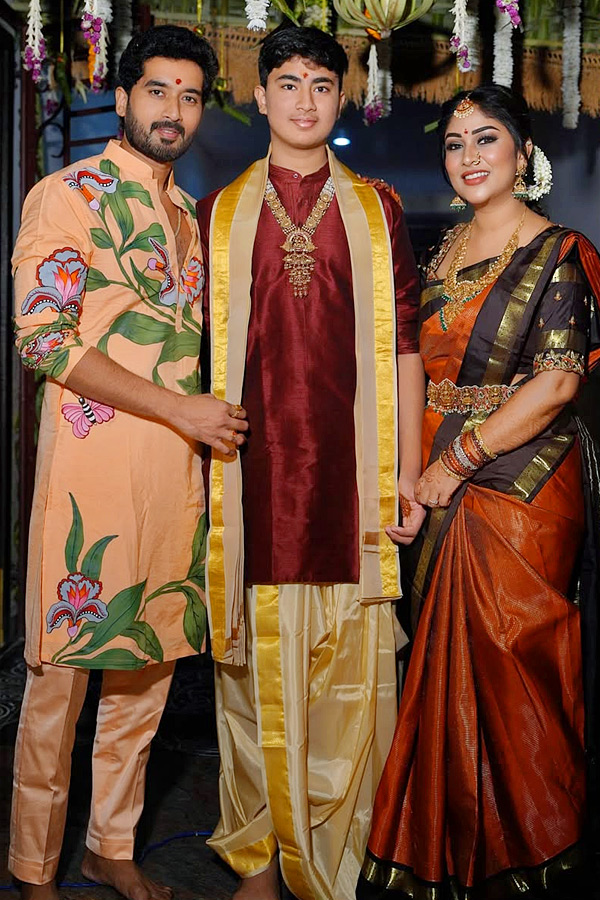 కుమారుడి ధోతి వేడుక.. ఫోటోలు షేర్ చేసిన బుల్లితెర నటి మంజుల (ఫొటోలు) | Serial Actress Manjula ...